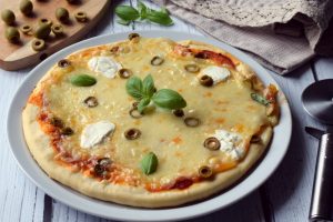 Pizza 4 sery – Smaki na talerzu